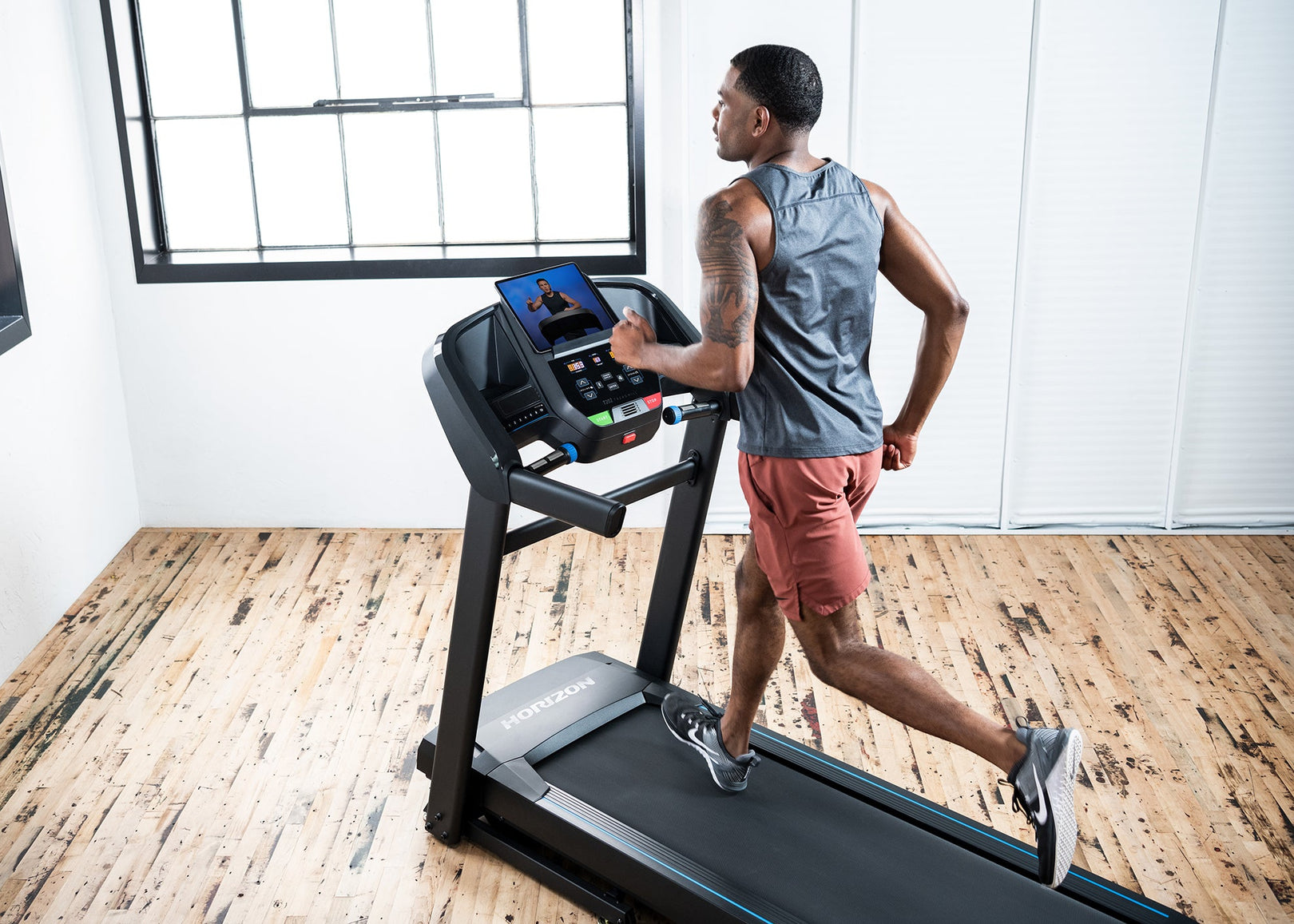 T202 Treadmill - Affordable treadmill | Horizon Fitness